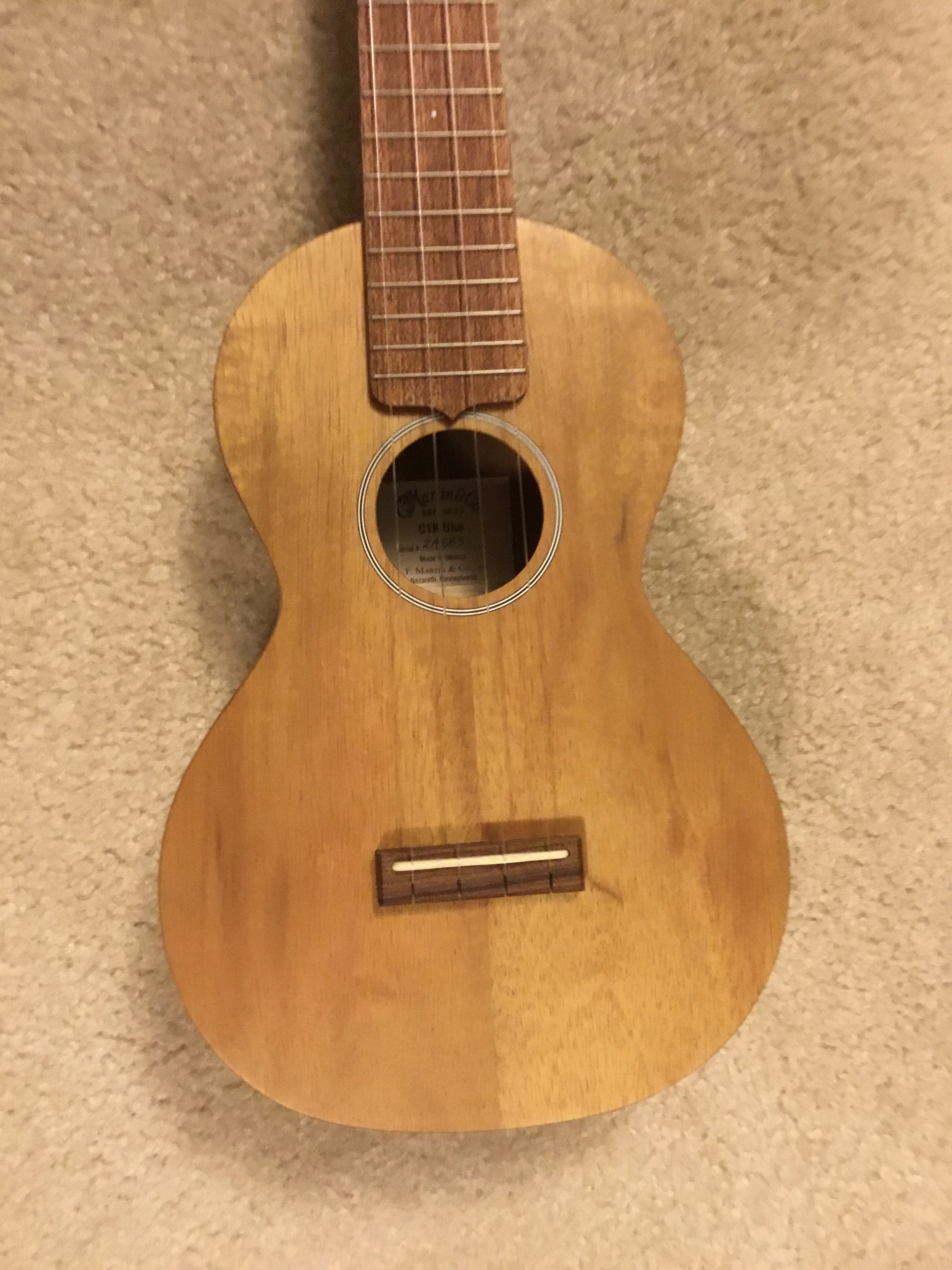Flea Market Music market place page offers an on-line auction type ...